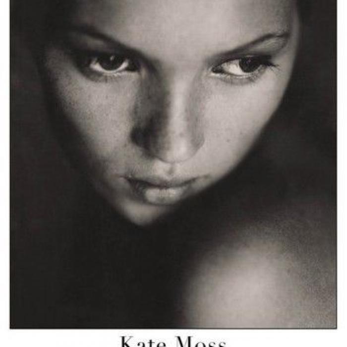 Kate Moss vue par les plus grands photographes : une exposition à Paris