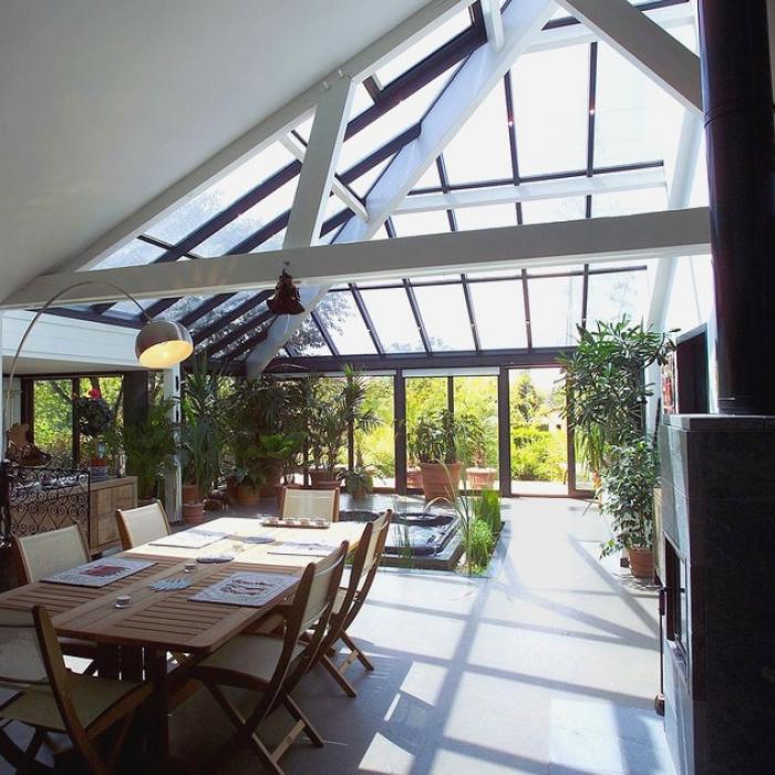 Pourquoi choisir une véranda pour implanter votre nouvelle cuisine