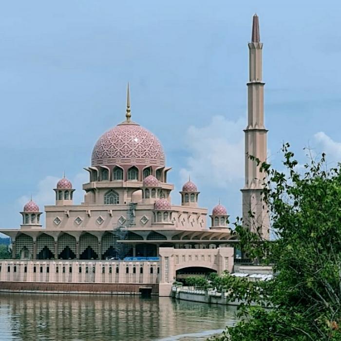 Putrajaya en Malaisie : visitez la mosquée rose et bien plus encore